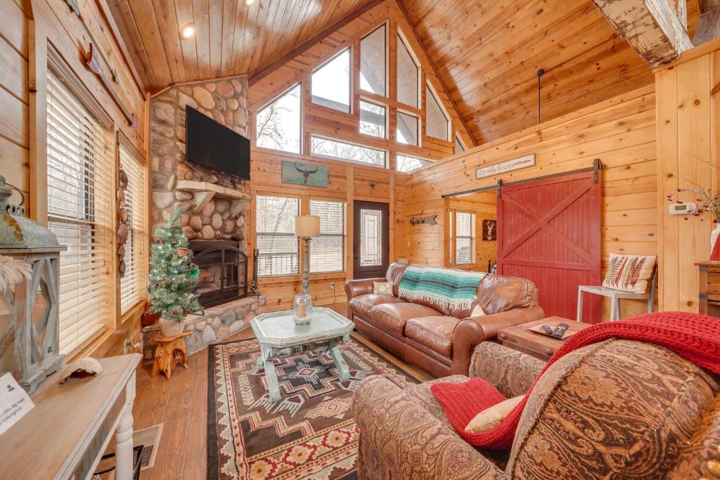 Hot Tub and Fire Pit Peaceful Broken Bow Studio, Stephens Gap (precios ...