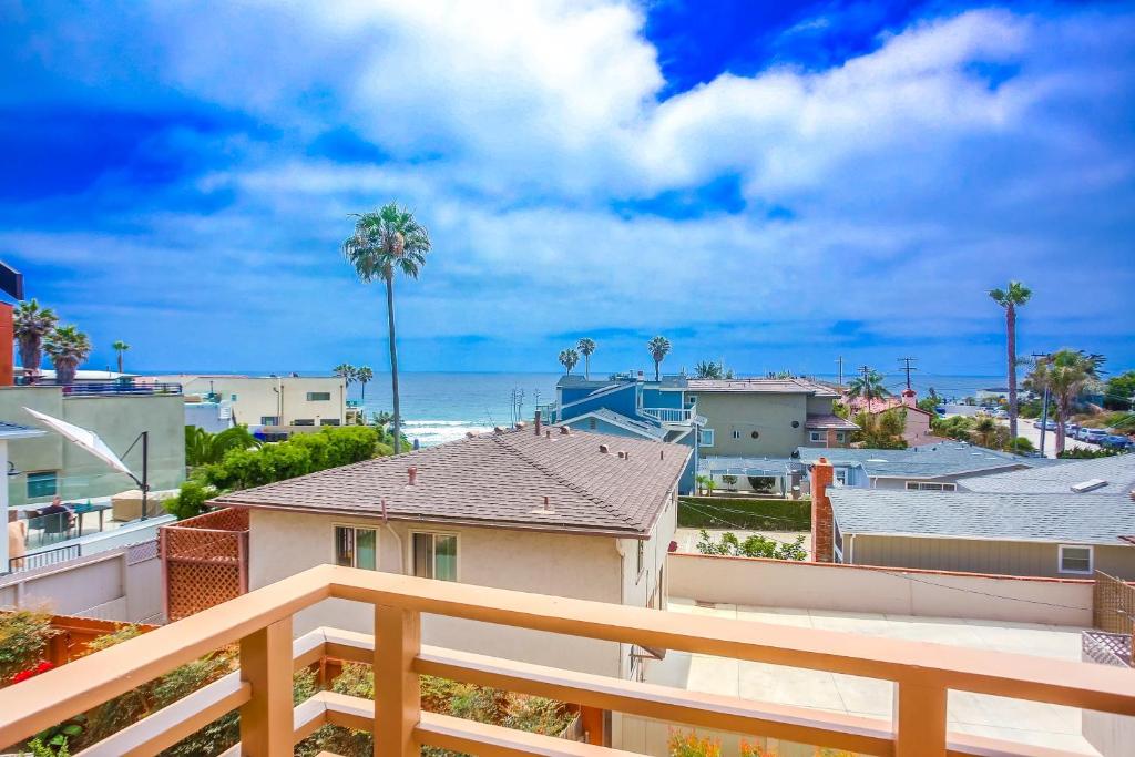 100 Yards Ocean & Surfing Ocean Views Backyard, San Diego (updated ...