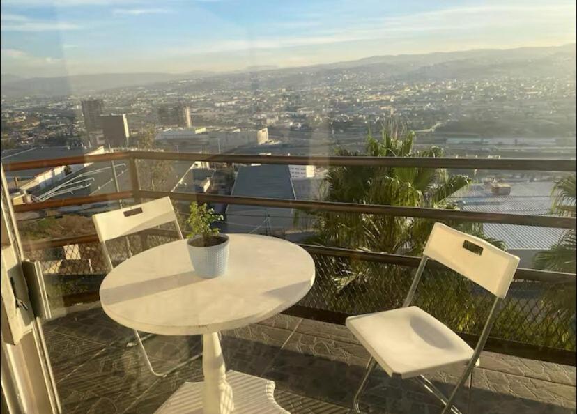 Apartment with a beautiful view, Tijuana (updated prices 2025)