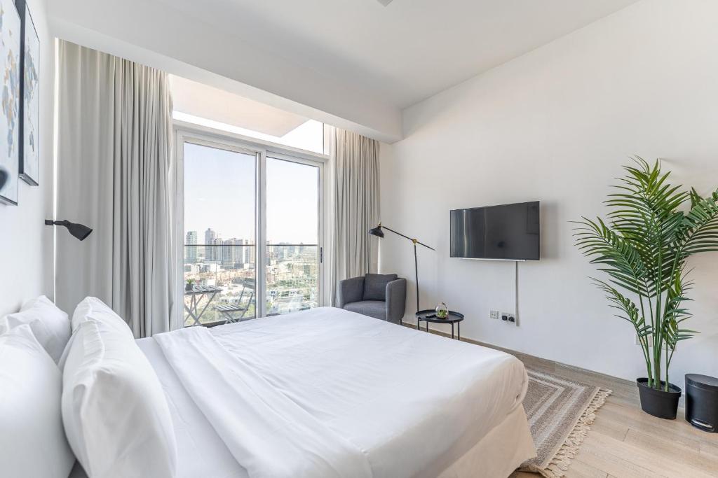 HAVN - New Studio Apartment in Bloom Towers, JVC, Dubai (updated prices ...