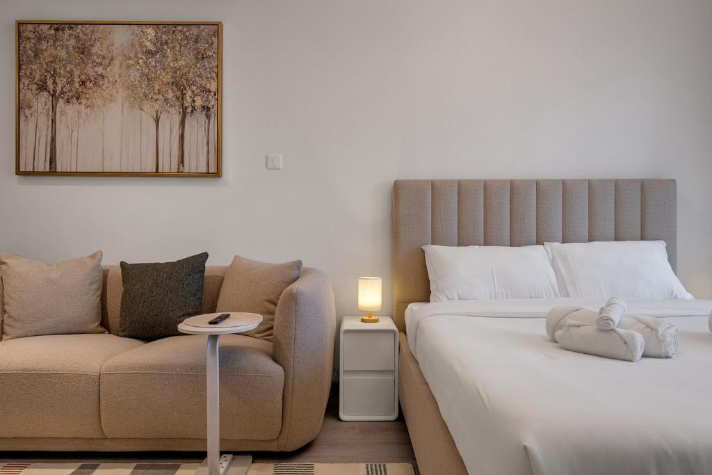 A chic studio jlt near Marina, Dubai (updated prices 2025)