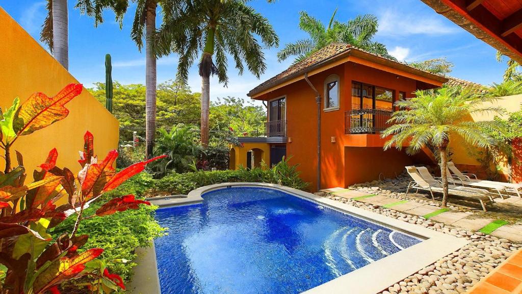 Jade Coast #2, Tamarindo (updated prices 2026)