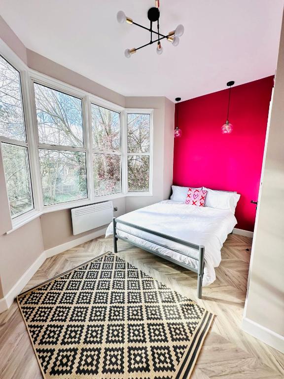 London Road Amazing Flats in high street, Thornton Heath (aktualisierte ...