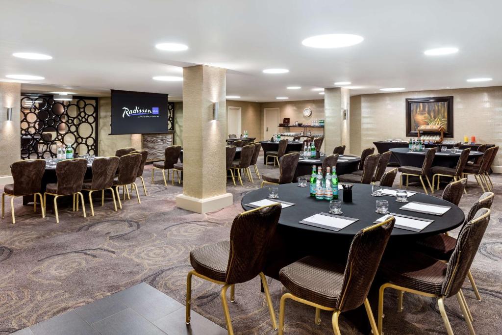 Radisson Blu Hotel, London Euston Square, London (updated prices 2025)