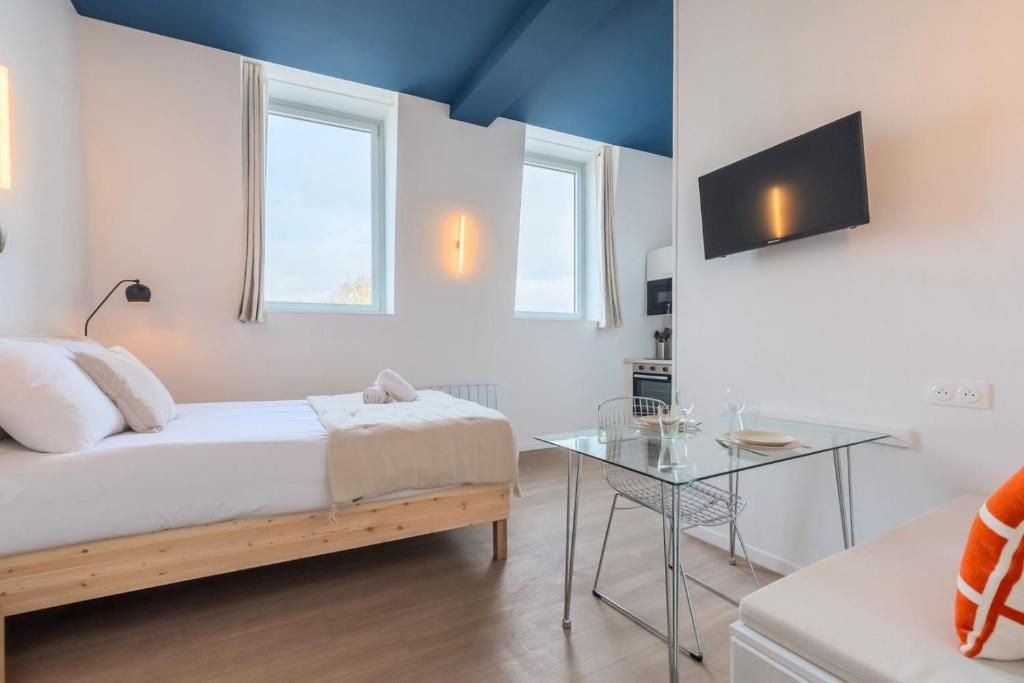 Studio équipé côté rue, parking gratuit, Villeneuve-d'Ascq (tarifs ...