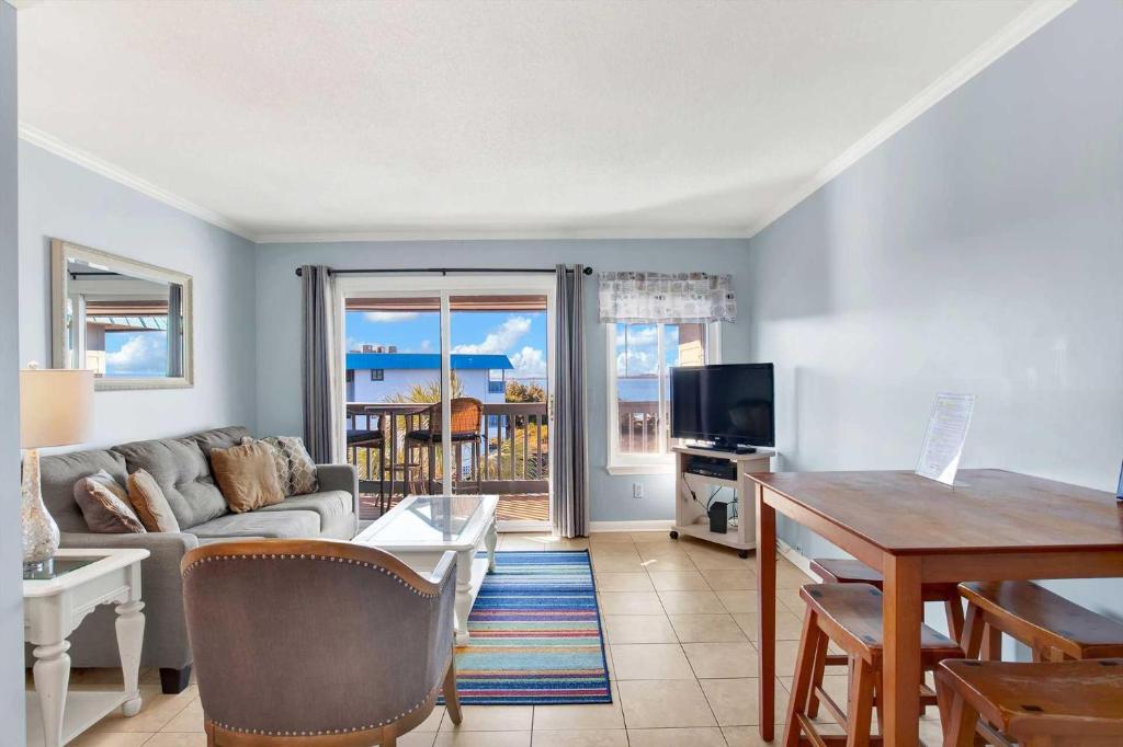 Savannah Beach & Racquet Club 314-A, Tybee Island (updated prices 2025)