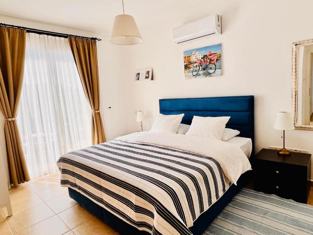 Seafront holiday home surrounded by nature in Tatlisu, Northern Cyprus ...