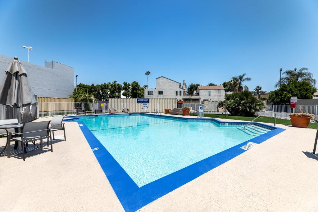 Holiday Inn Express Van Nuys by IHG, Van Nuys (updated prices 2025)