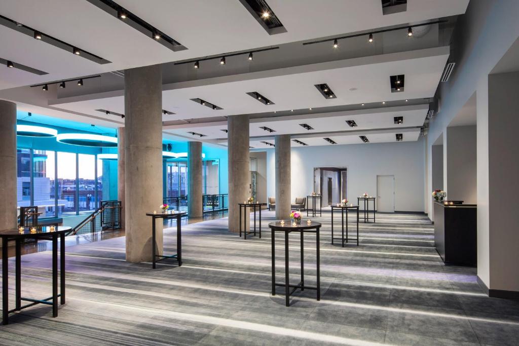 Aloft Boston Seaport District, Boston (updated prices 2025)