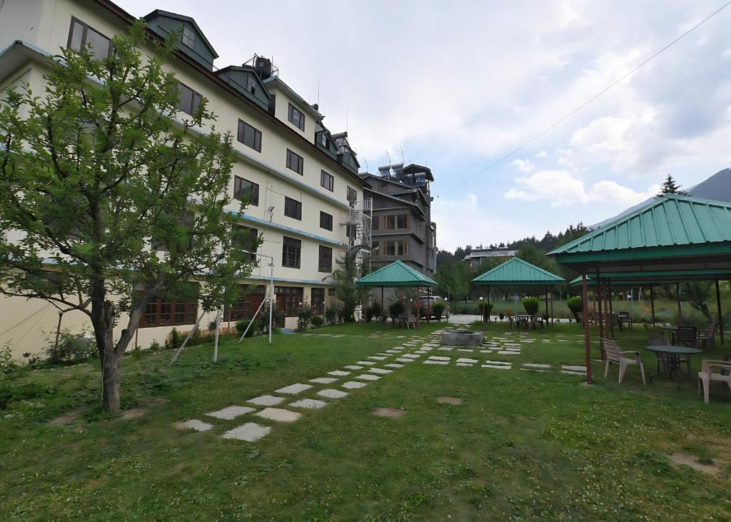 Celebriti Hotel In Old Manali, Manali (precios actualizados 2026)