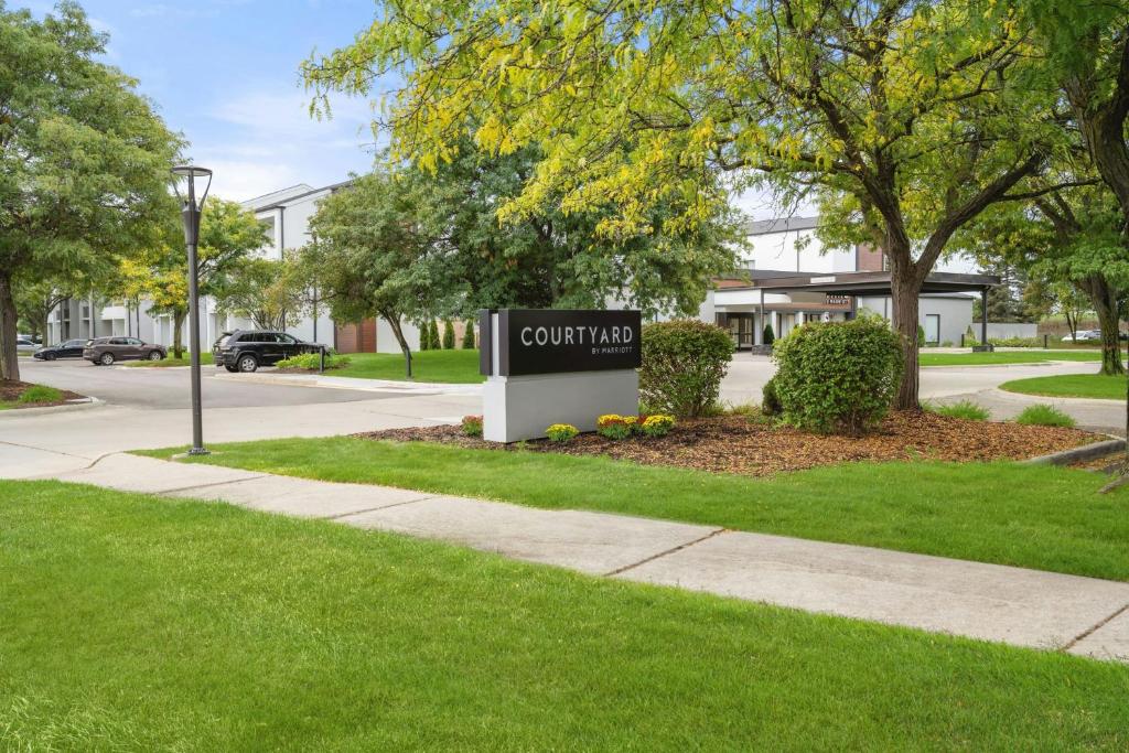 Courtyard Detroit Metro Airport Romulus, Romulus (updated prices 2025)