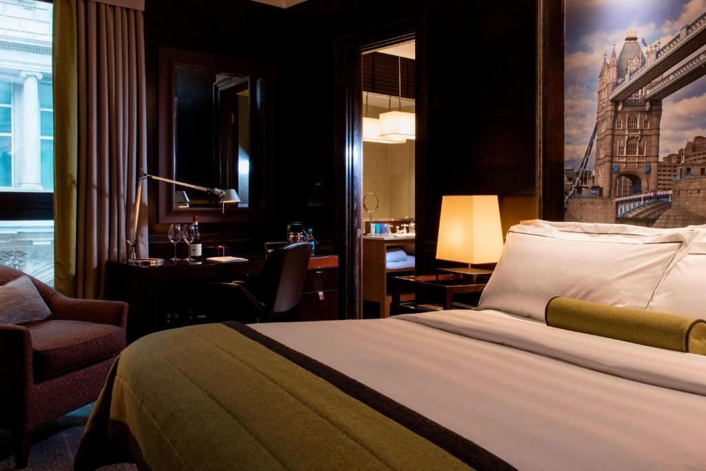 Threadneedles, Autograph Collection, London (updated prices 2025)