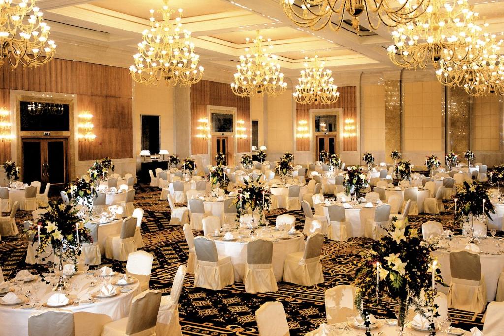 Courtyard By Marriott Kuwait City, Kuwait (updated prices 2025)