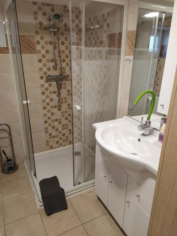 Agapé Mini Stúdió, Balatonalmádi (updated prices 2025)