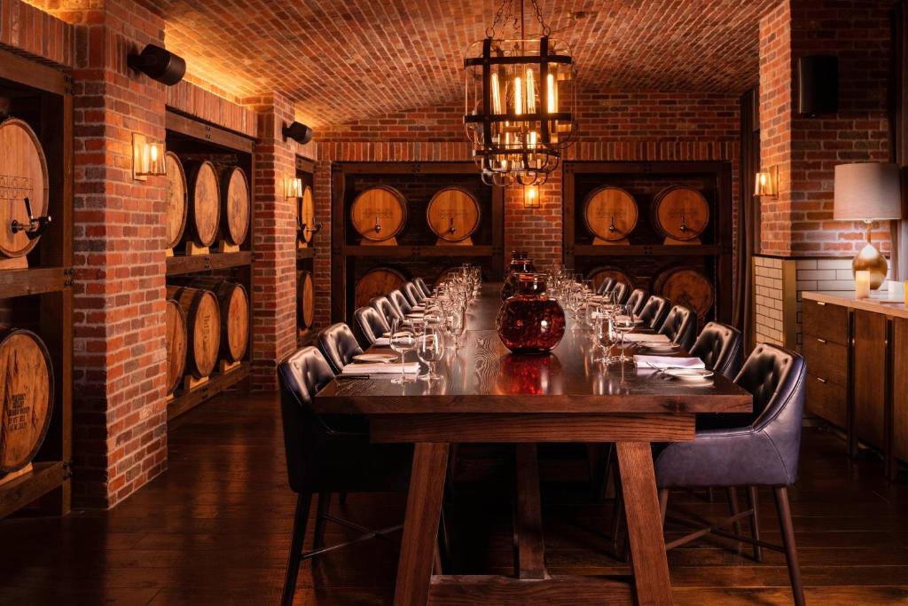 Hotel Distil, Autograph Collection, Louisville (updated prices 2025)