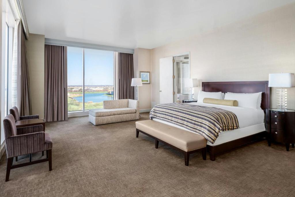 Renaissance Dallas North Hotel, Dallas (updated prices 2025)