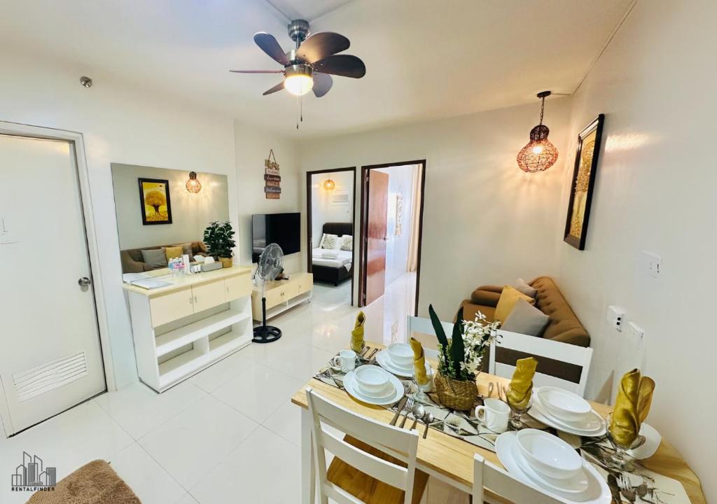 Palawan Vacation Homes for Rent with Sleek Design, Balcony near Airport ...