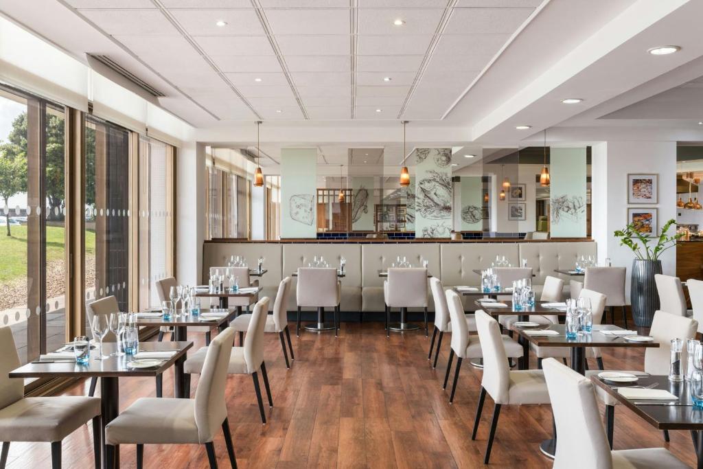 Renaissance By Marriott London Heathrow Hotel, Hillingdon. Rates From ...