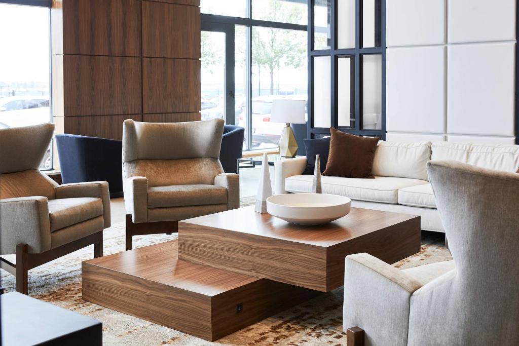 AC Hotel Portland Downtown-Waterfront, ME, Portland (updated prices 2025)