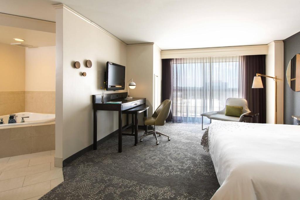 Renaissance Raleigh North Hills Hotel, Raleigh (updated prices 2025)