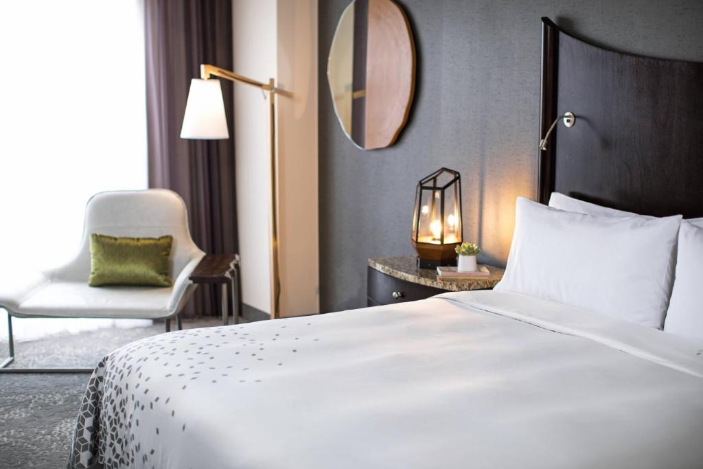 Renaissance Raleigh North Hills Hotel, Raleigh (updated prices 2025)