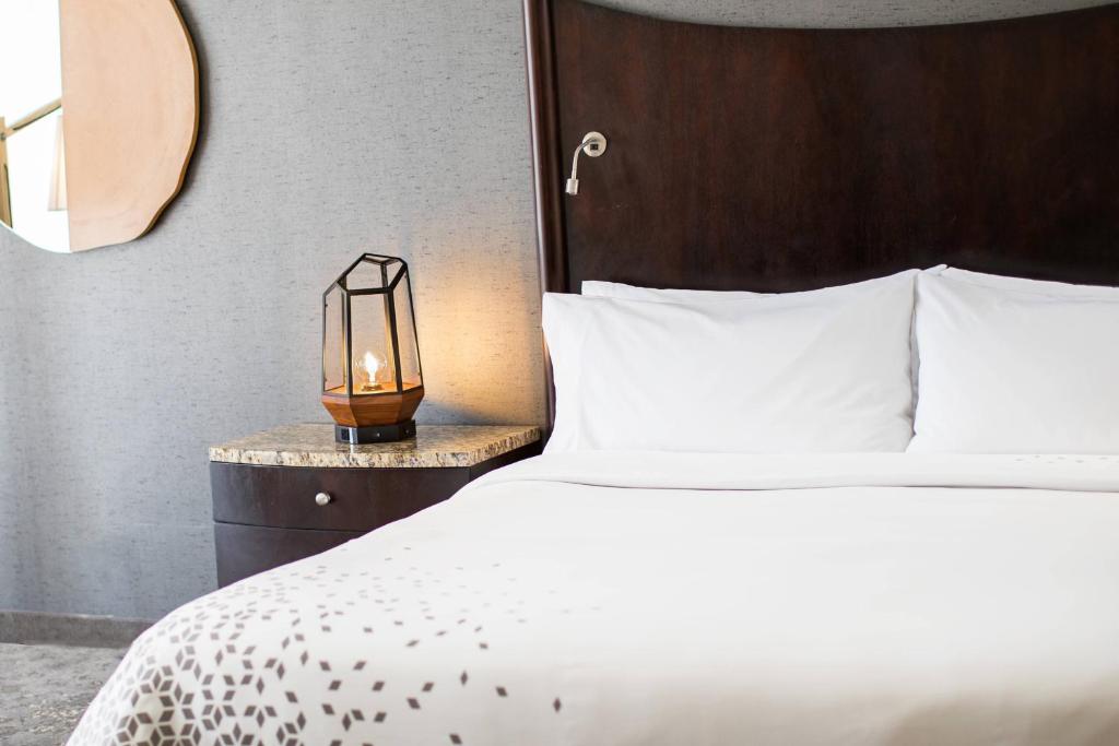 Renaissance Raleigh North Hills Hotel, Raleigh (updated prices 2025)