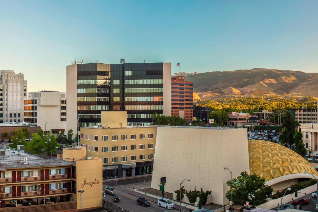 Renaissance Reno Downtown Hotel & Spa, Reno (updated prices 2025)