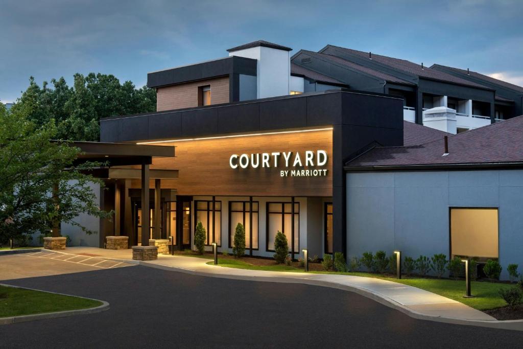 Courtyard by Marriott Norwalk, Norwalk (updated prices 2025)