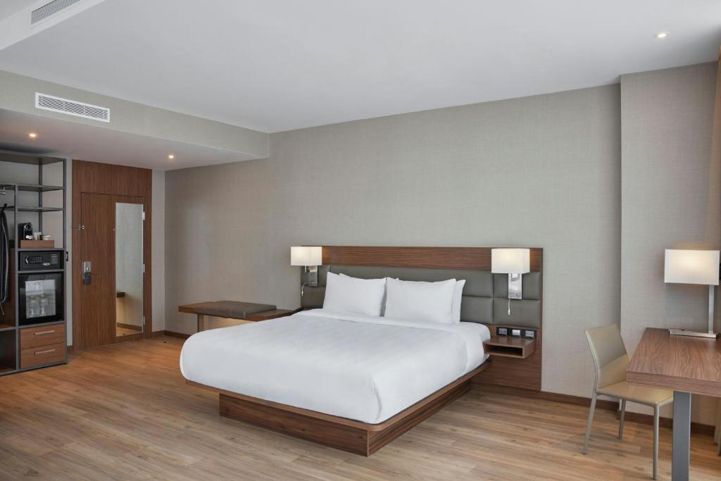 AC Hotel by Marriott Saltillo, Saltillo (updated prices 2025)