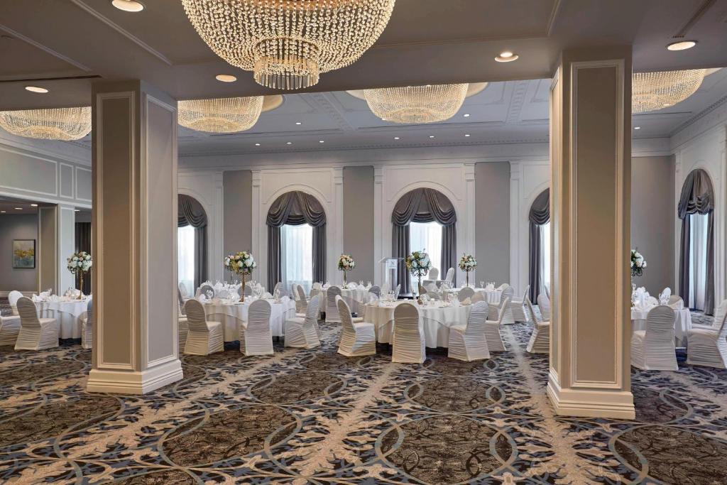 The Hotel Saskatchewan, Autograph Collection, Regina (updated prices 2025)