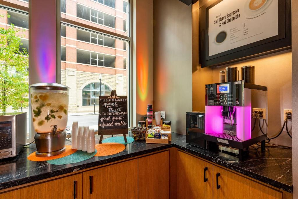 Aloft Louisville Downtown, Louisville (updated prices 2025)