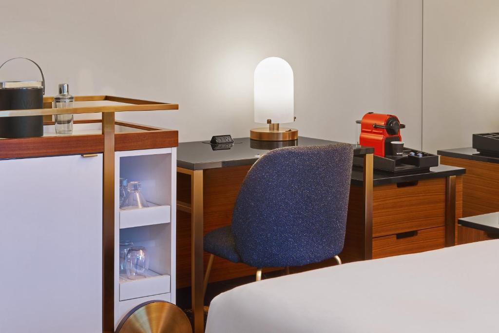 W Minneapolis - The Foshay, Minneapolis (updated prices 2025)
