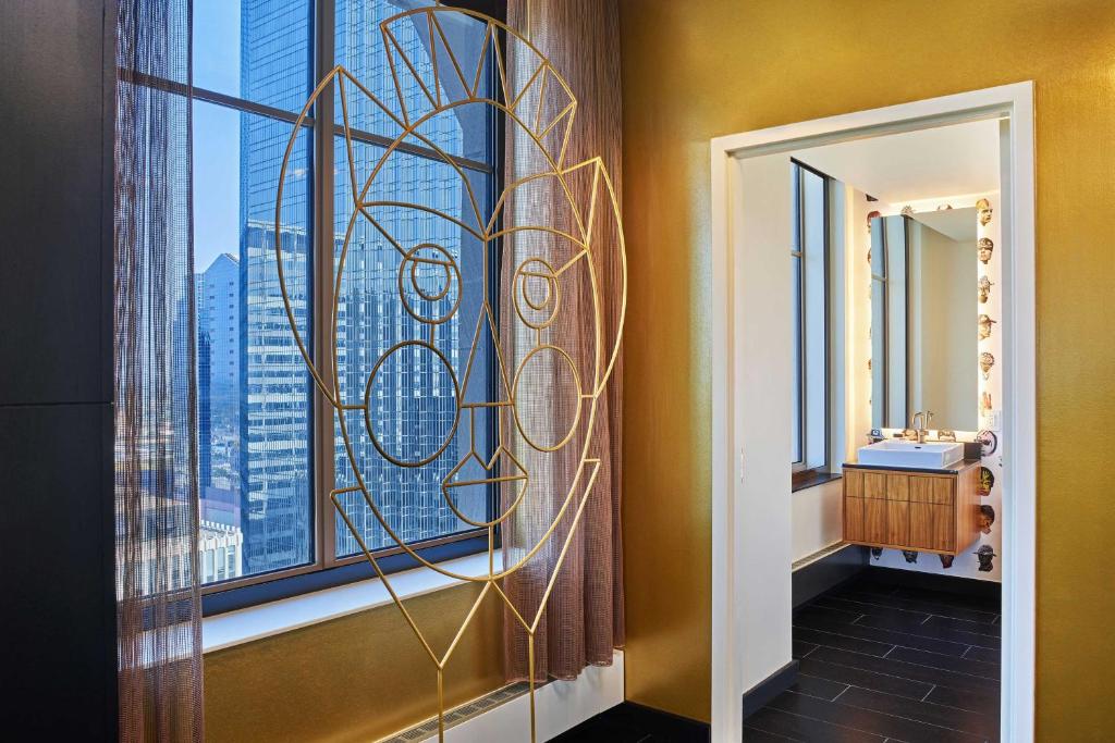 W Minneapolis - The Foshay, Minneapolis (updated prices 2025)