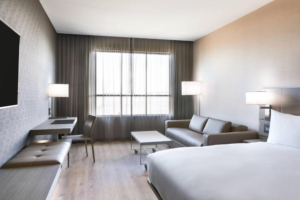 AC Hotel Portland Downtown-Waterfront, ME, Portland (updated prices 2025)