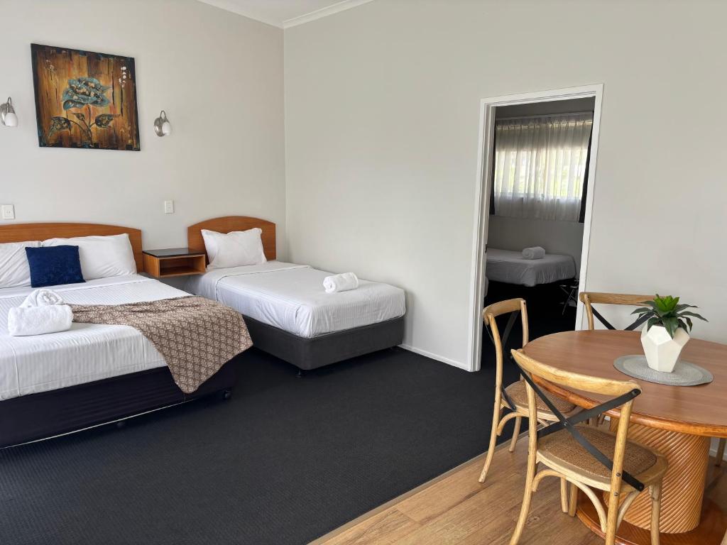 Caboolture Riverlakes Boutique Motel, Caboolture (updated prices 2025)