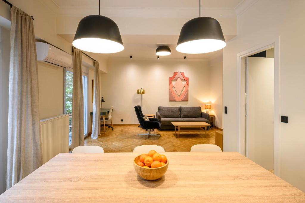 Plaka Premier Stay - Steps from Acropolis Museum and Metro, Athens ...