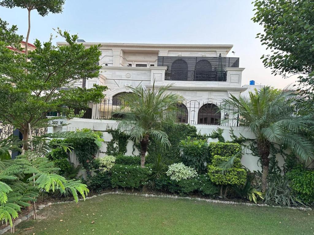 Home zone 2, Lahore (precios actualizados 2025)