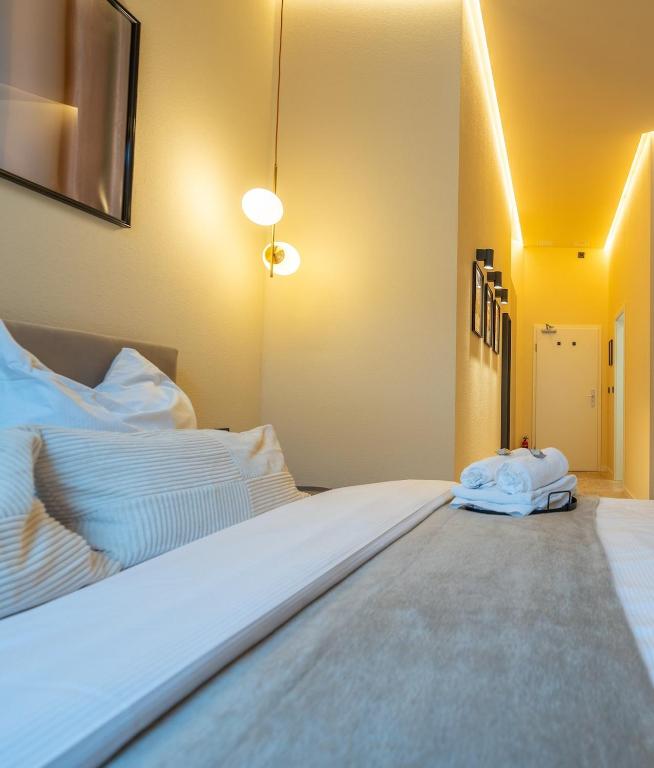 LLR Design Apartment- Santal Blush im Zentrum von Koblenz, Koblenz ...