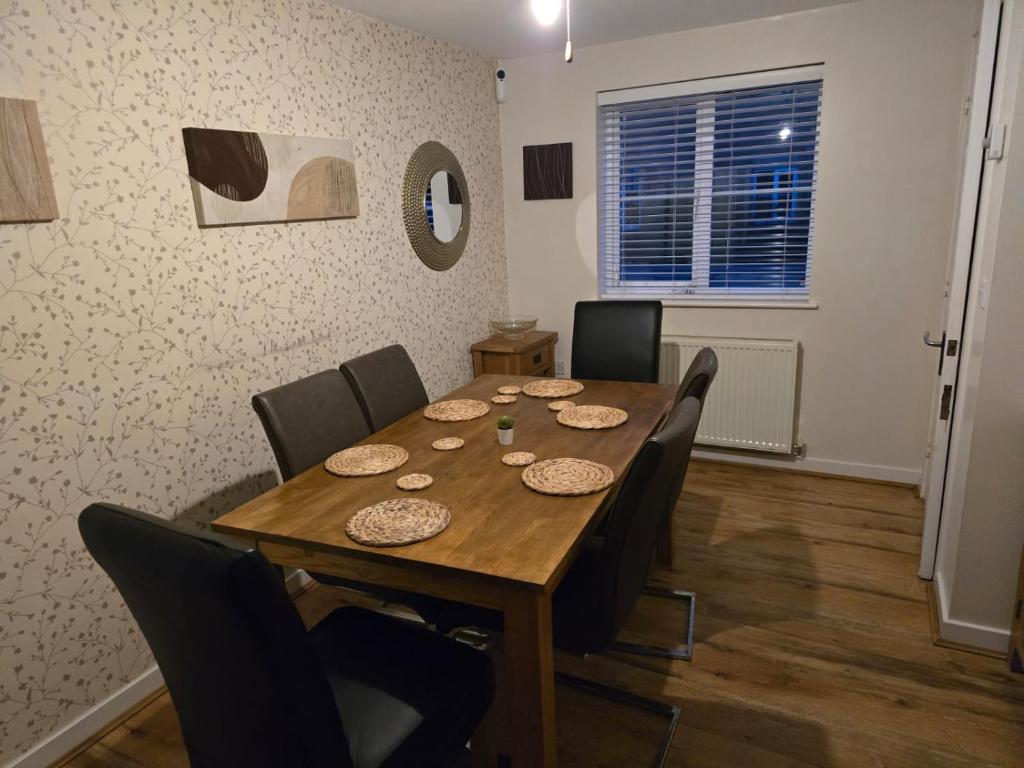 16 Reams Way, Kemsley, Sittingbourne, ME10 2GD, Iwade (updated prices 2025)