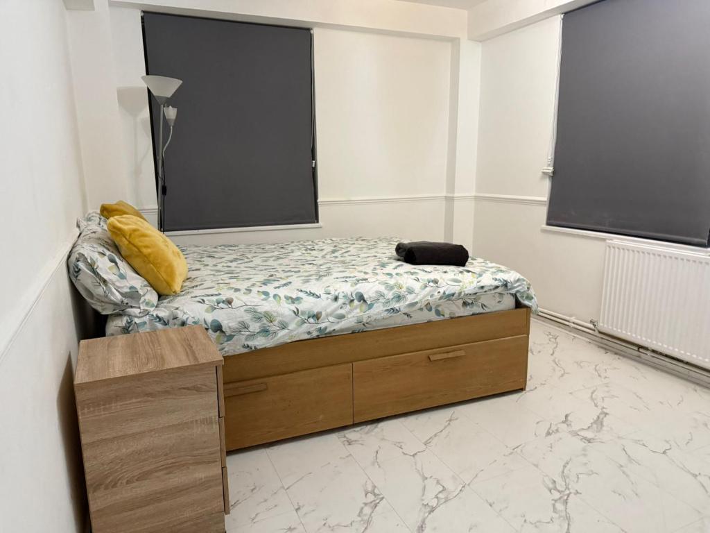 Edgware road room for 4 Guests, Londres (precios actualizados 2025)