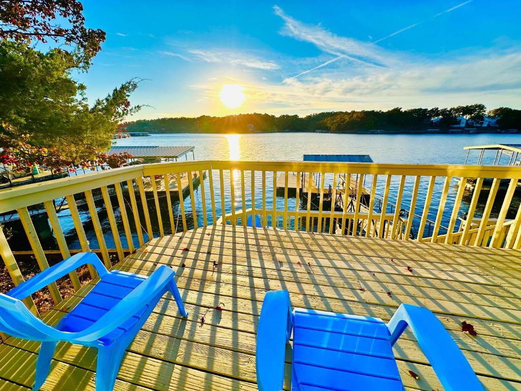 Hickory Haven Private Lakefront Home, Four Seasons (aktualisierte ...