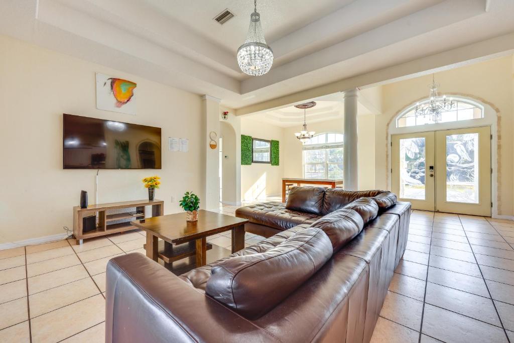 9 Mi to Flagler Beach Home with Pool and Lanai!, Palm Coast (updated ...