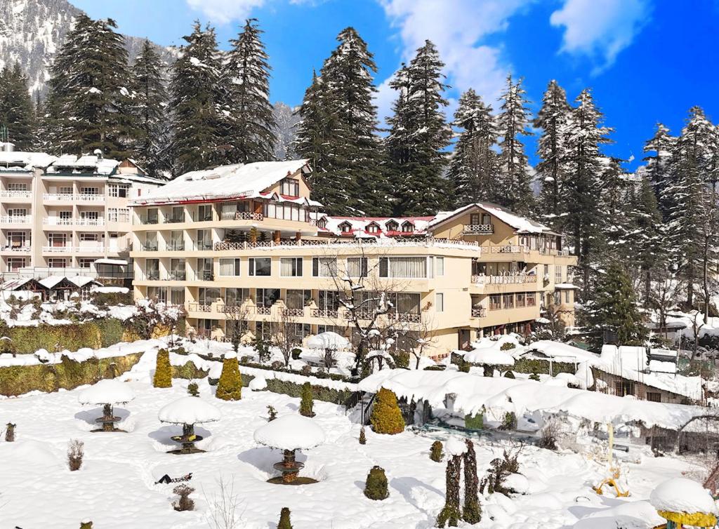 Snow Valley Resorts & Spa Manali, Manāli (updated prices 2025)