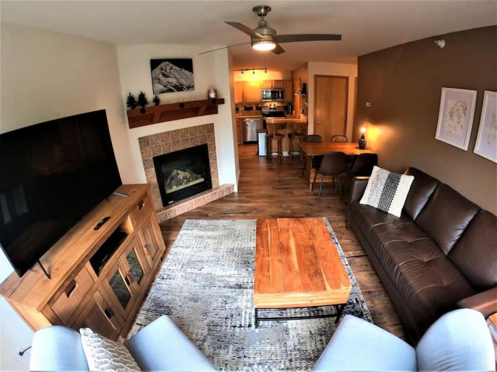 Moose Ridge Retreat, Gallatin Gateway (updated prices 2025)