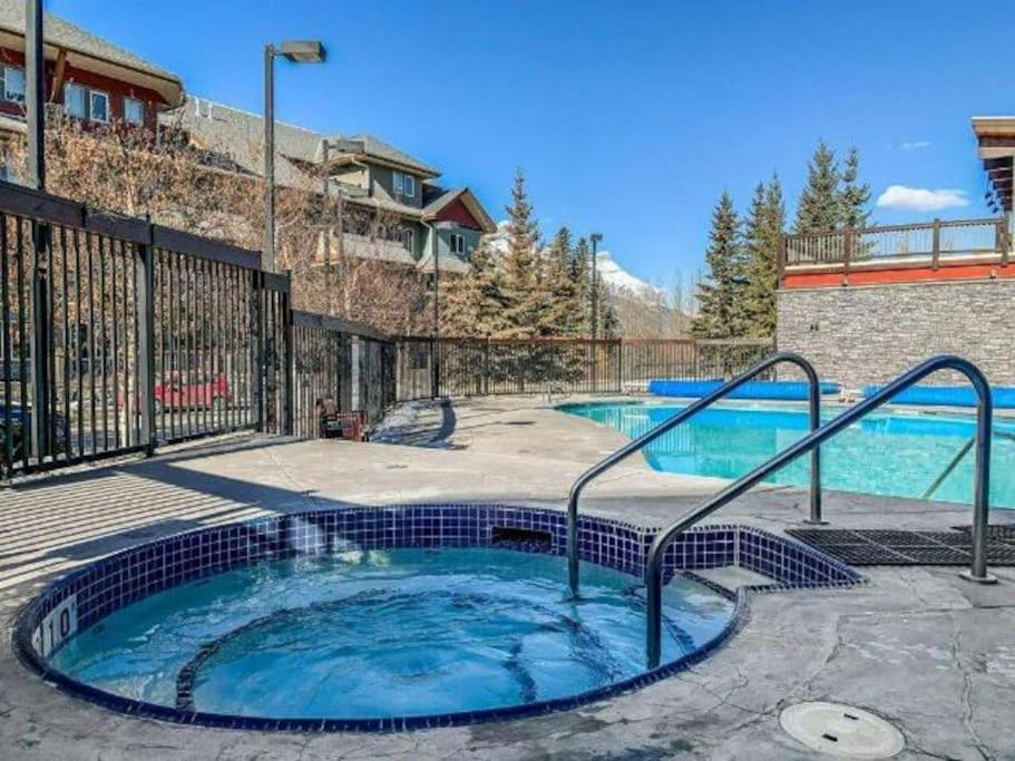 Mountain Memories Family Fun at The Lodges, Canmore (updated prices 2025)
