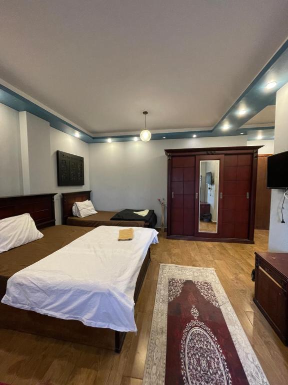 Queen isis pyramids view hotel, Cairo (updated prices 2025)