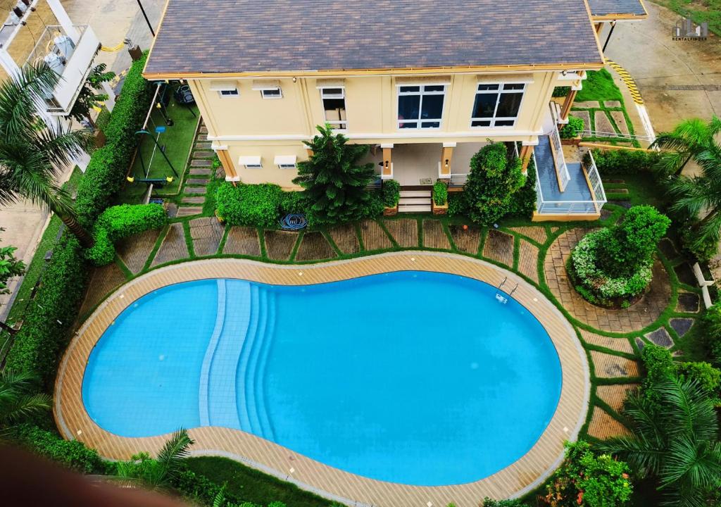 Palawan Staycation with Balcony near Airport - B1 5Pearl, Puerto ...