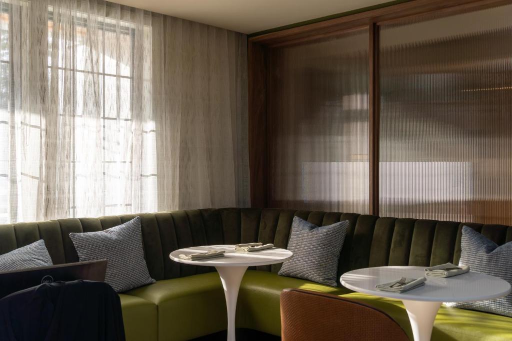 Hotel Brookmere & Arbor Spa, Saratoga Springs (updated prices 2025)