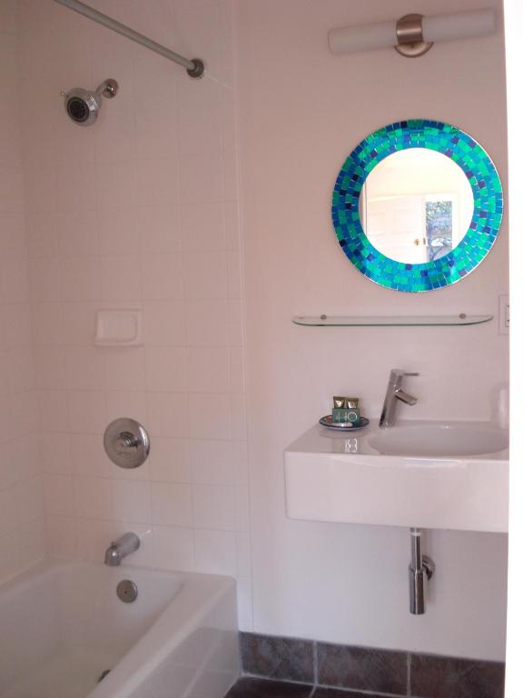 Agave Inn, Santa Barbara (updated prices 2025)