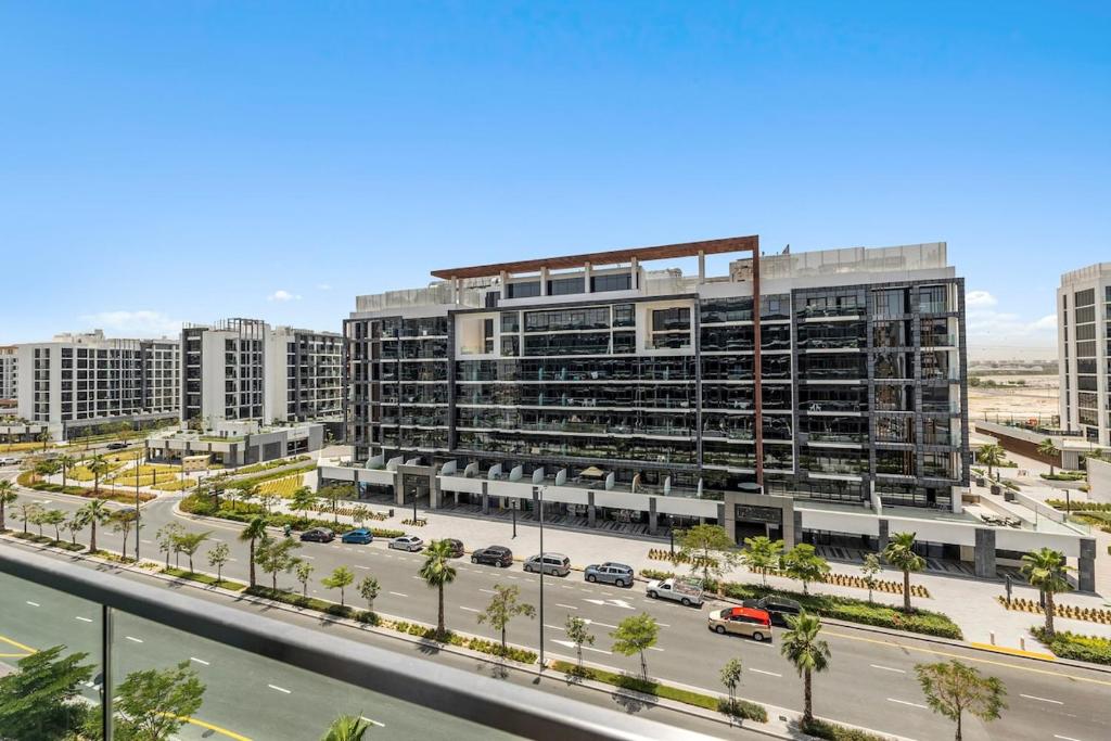 Azizi Riviera 35 - Studio with full Kitchenet - Ideal for monthly ...